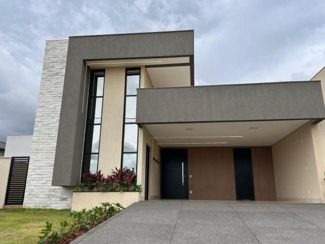 Casa 156m² no Parqville Jacarandá — Jardim Cristal | 3 Quartos, 3 Suítes