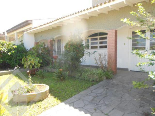CASA 160M2 3 DORMITORIOS 3 SALAS 3 COZINHAS GALPAÕ NOS FUNDOS