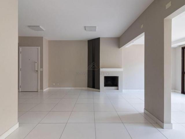Casa 160m² Tamboré 05 Villaggic com 3 dormitórios