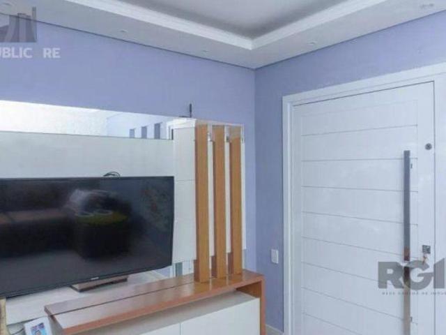 Casa 164m², 3 dormitórios, 3 vagas no bairro Jardim Carvalho