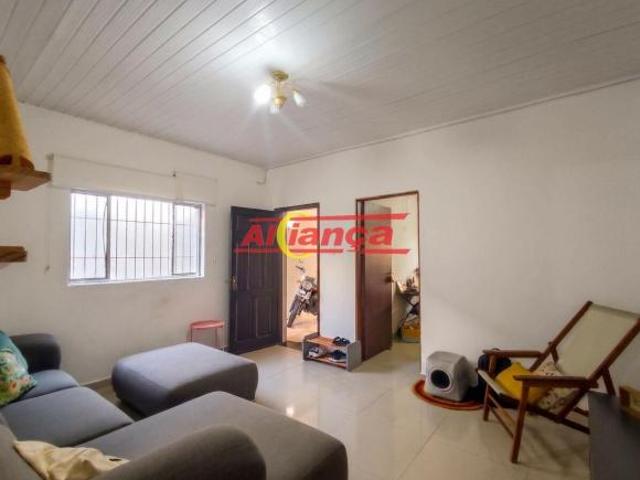 Casa 172m² com 3 quartos e 1 suíte à venda no Macedo