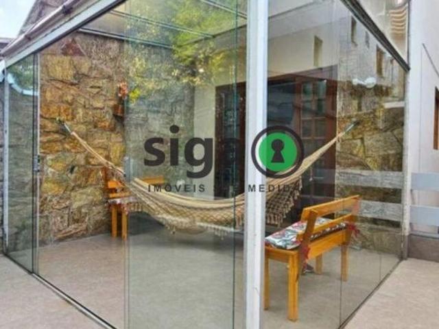 CASA 179 METROS 3 SUITES 3 VAGAS EM CONDOM´NIO FECHADO NO BUTANTÃ