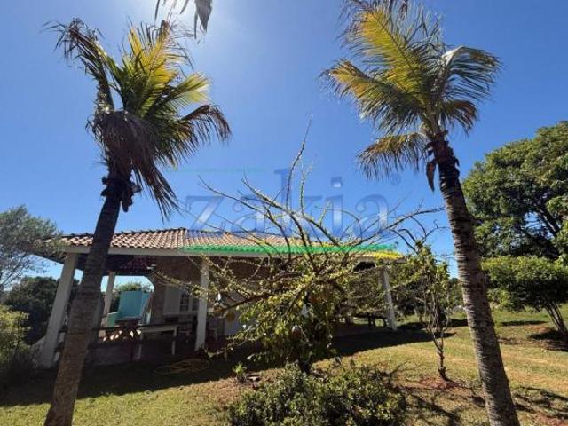Casa 180 m² para comprar no Condomínio Riviera