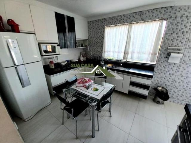 Casa 180m² 04 Quartos 03 Vagas