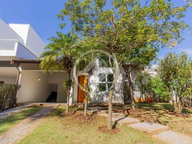 Casa 180m² | 2 Suítes | Churrasqueira | 300m² Terreno | Condomínio em Betel