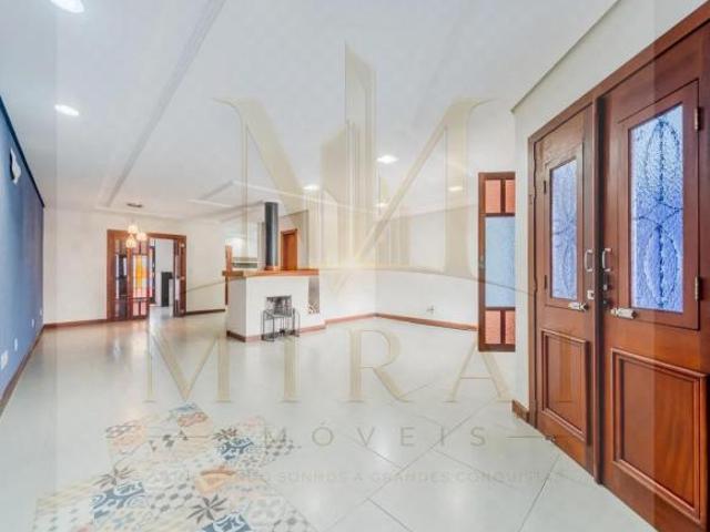 Casa 186m² no Parque Imperial | Lareira, Espaço Gourmet, Quintal e Suíte com Clo