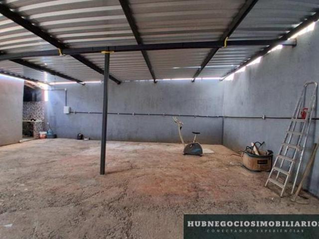 Casa para venda em Regina Peres, Montes Claros