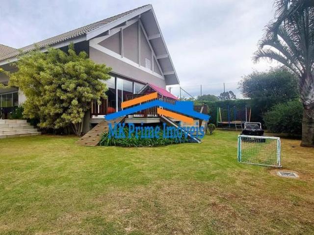 Casa 1960 AT com 4 suítes no Tamboré 1 em Alphaville
