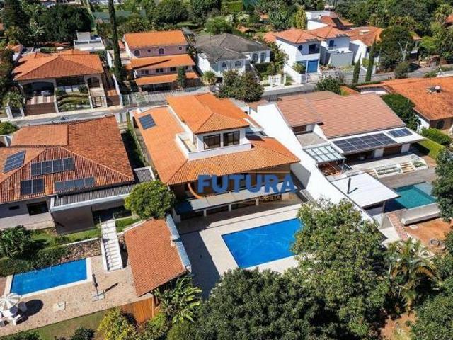 Casa 100% reformada na SHIS QI 17 Lago Sul