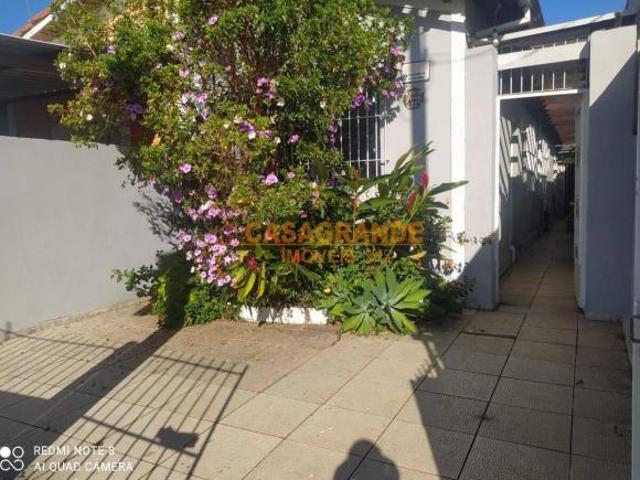 Casa 100m² com 03 quartos no Vila Tatetuba