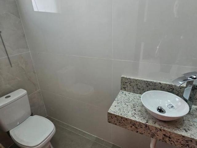 Casa para venda em Santana do Paraíso