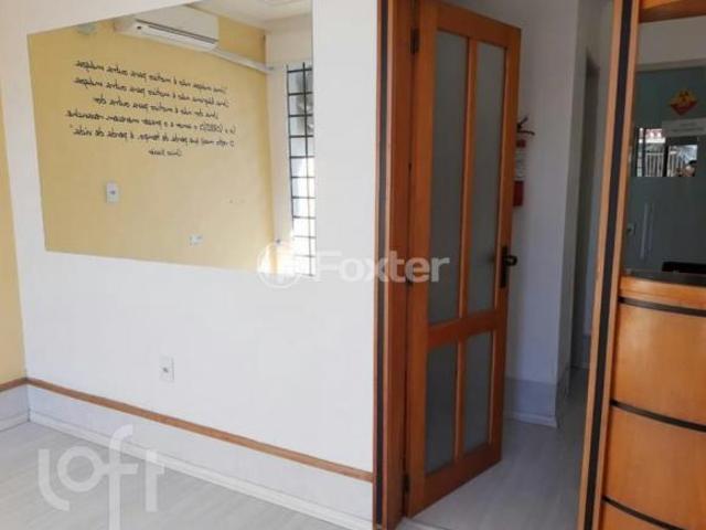 Casa, 1 dormitórios, 126 m², em Menino Deus