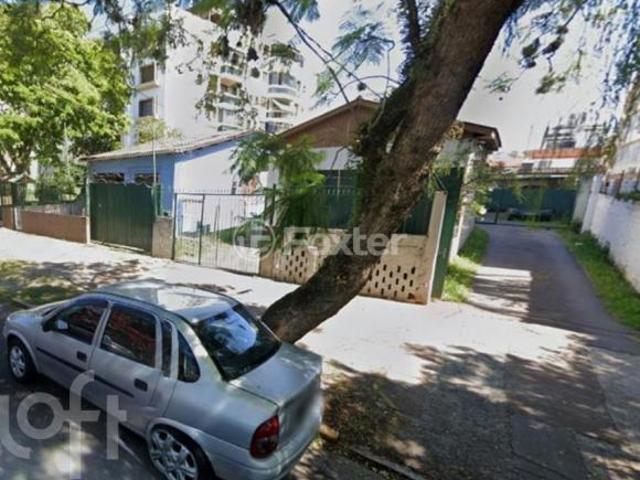 Casa, 1 dormitórios, 1332.8 m², em Menino Deus
