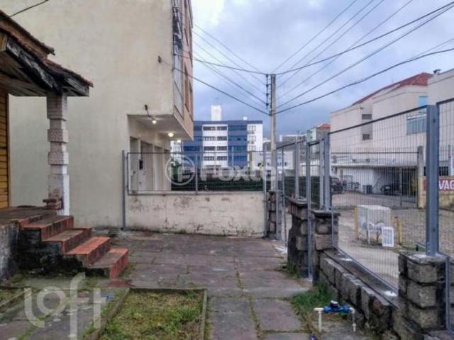 Casa, 1 dormitórios, 310 m², em Passo da Areia
