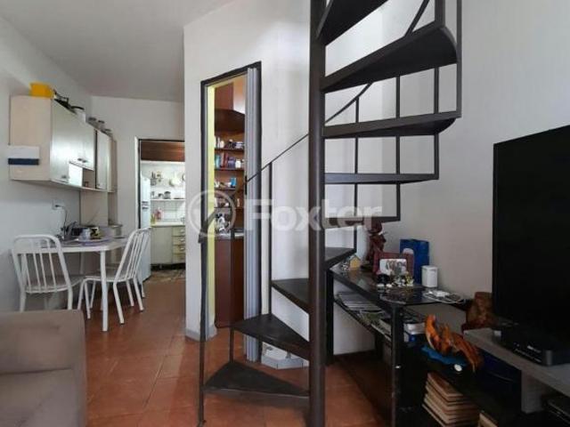 Casa, 1 dormitórios, 36.54 m², em Cavalhada