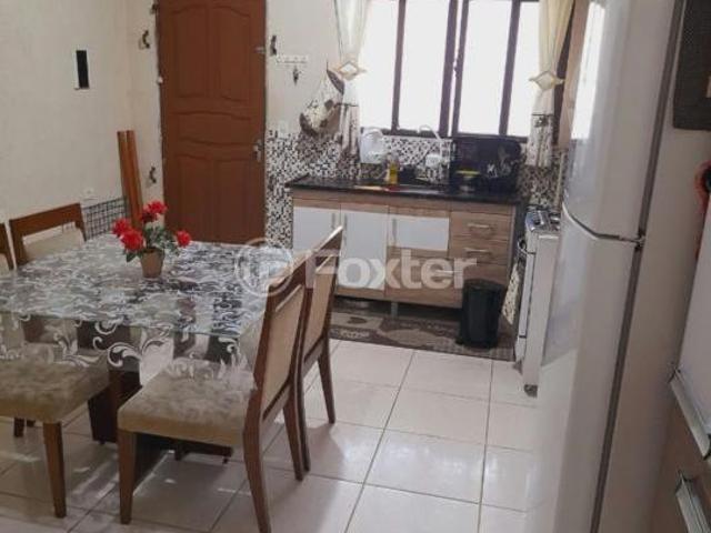 Casa, 1 dormitórios, 60 m², em Condomínio Maracanã