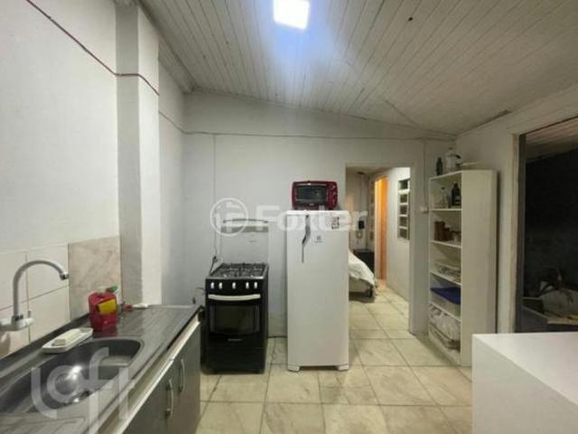 Casa, 1 dormitórios, 60 m², em Floresta