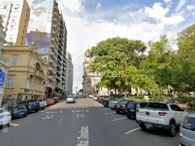 Casa, 1 dormitórios, 846 m², em Centro Histórico