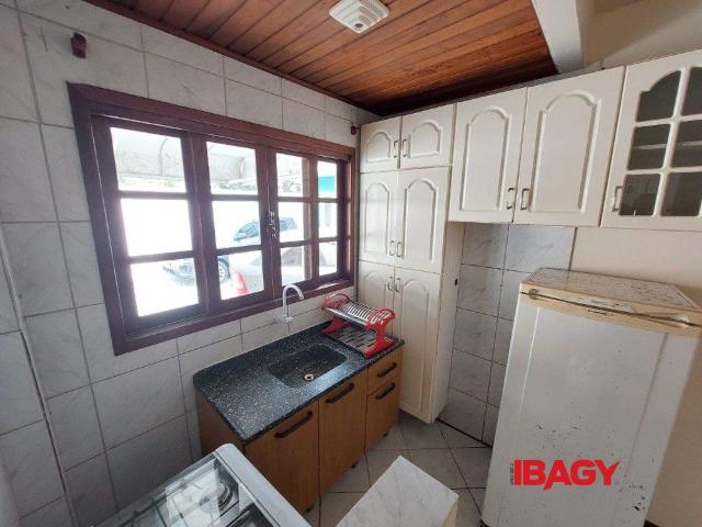 Casa 1 Quarto Ingleses Do Rio Vermelho 43m²