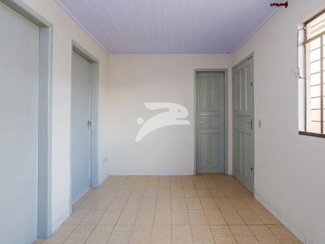 Casa 1 Quarto Pinheirinho 30m²