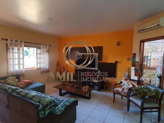Casa 260 m² Jardim Maria Cândida 03 dormitórios sendo 1 suíte Caçapava SP