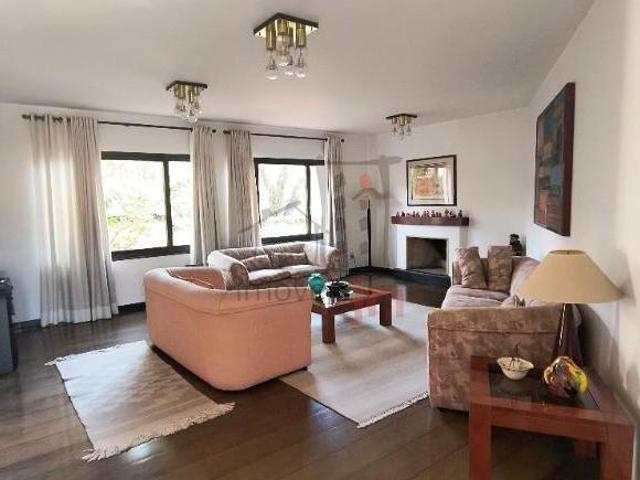 Casa 267 m² terreno 279 m² 4 dormitórios 1 suíte 3 vagas Venda por R$ 2.300.000 Vila Mad