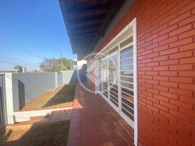 Casa 268m² de Terreno | 3 Banheiros | Quintal Amplo | Vila Guarani – Sumaré