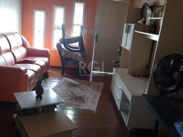 Casa 270m², 3 dormitórios, sendo 1 suites, 5 vagas Recanto Corcunda
