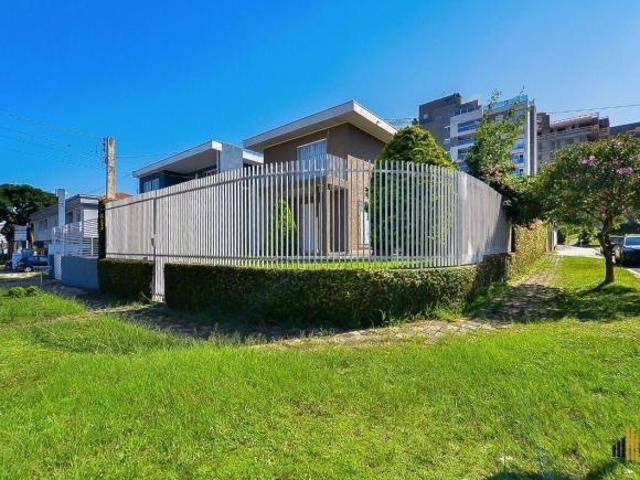 Casa 270m² no Bairro Vila Izabel,Curitiba/PR