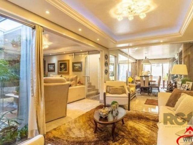 Casa 280m² 3 dormitórios, 1 suíte, 2 vagas no bairro Jardim Itú