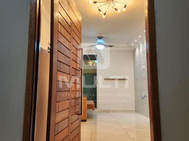 Casa para venda em Granada, Uberlândia