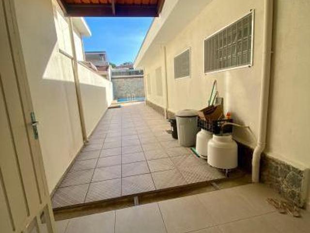 Casa 200m2 no Butantã 3 Quartos 1 suíte 8 vagas quintal com piscina