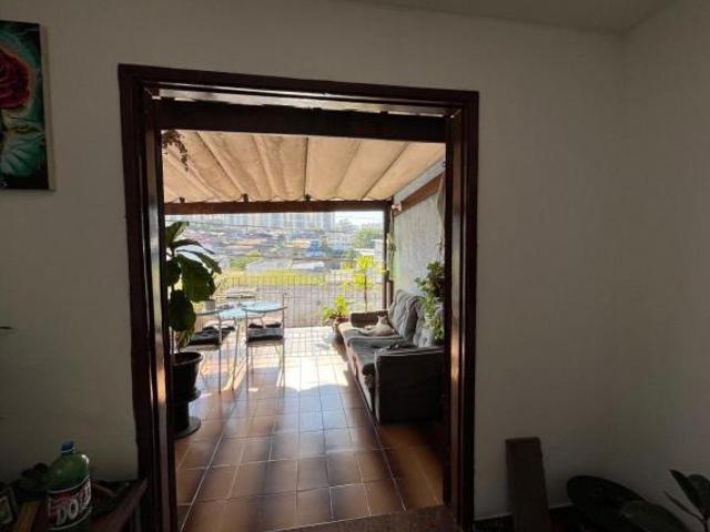 Casa 200m² à Venda no Jardim Maria Rosa – Taboão da Serra/SP