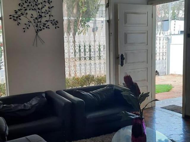 Casa 214m² com 2 dormitórios sendo 2 suítes – R$ 1.768.000,00