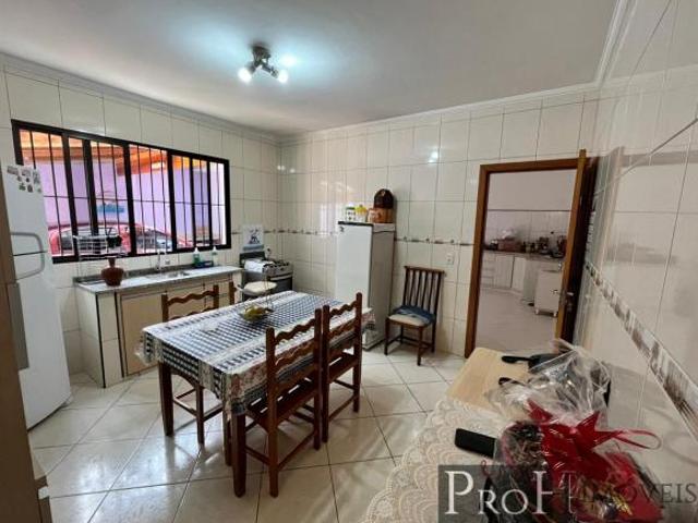 Casa 228m² 3 dormitórios – R$ 1.060.000,00