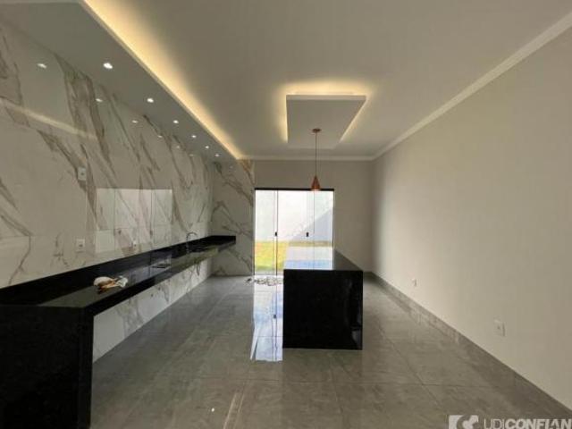 Casa para venda em Centro, Uberlândia