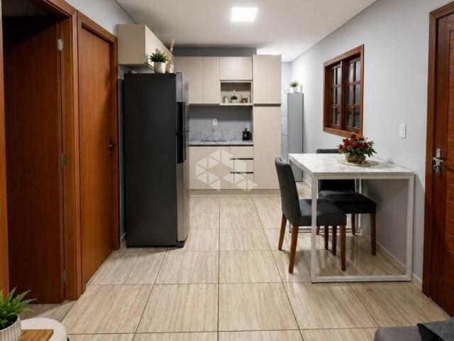 Casa 2 andares com piscina
