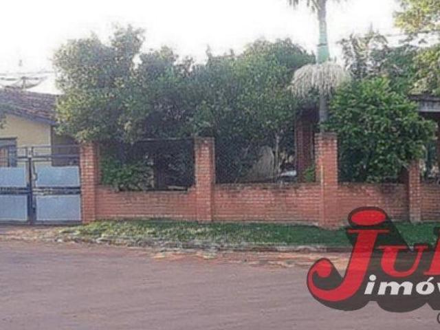 CASA 2 DORM 1 SUITE 4 VAGAS QUINTAL COM ÁRVORES FRUTÍFERAS