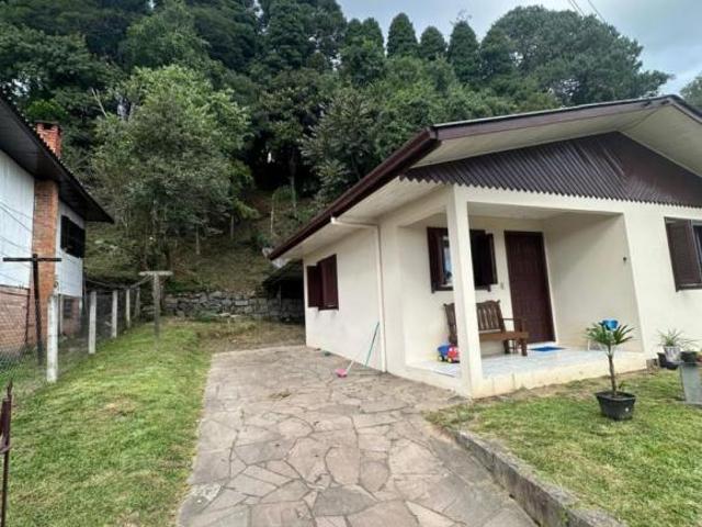 Casa 2 Dorm Bairro Piratini