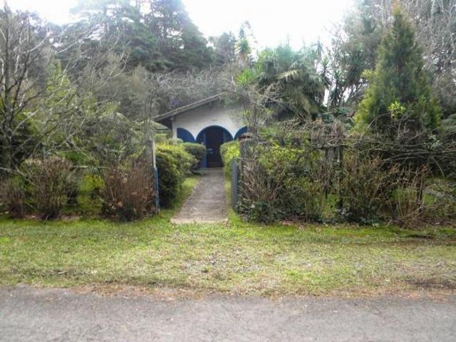 Casa 2 Dorm Bairro Planalto