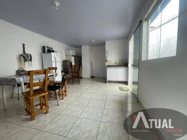 Casa 2 Dorm. com ponto comercial na frente em Terra Preta Mairiporã SP