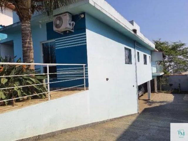 Casa 2 dorm Jd Terras de São João