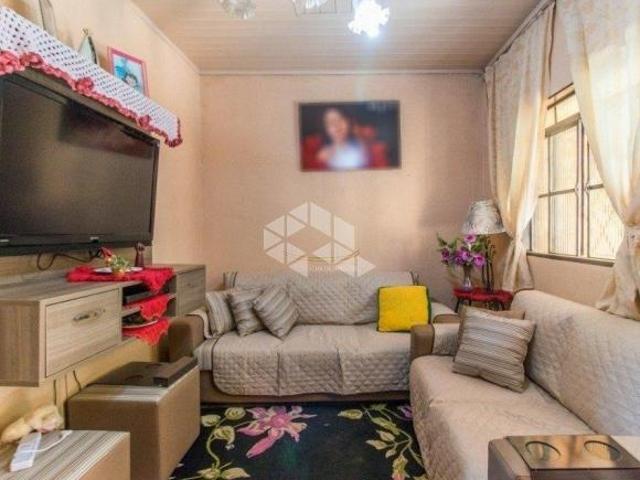 CASA 2 DORM NO BAIRRO LOMBA DO PINHEIRO EM PORTO ALEGRE