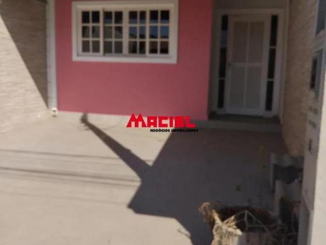 CASA 2 DORM SENDO 1 SUITE COM QUINTAL RESIDENCIAL ANA MARIA