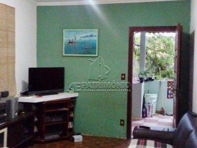 CASA,2 Dormitorio s bairro São Bento