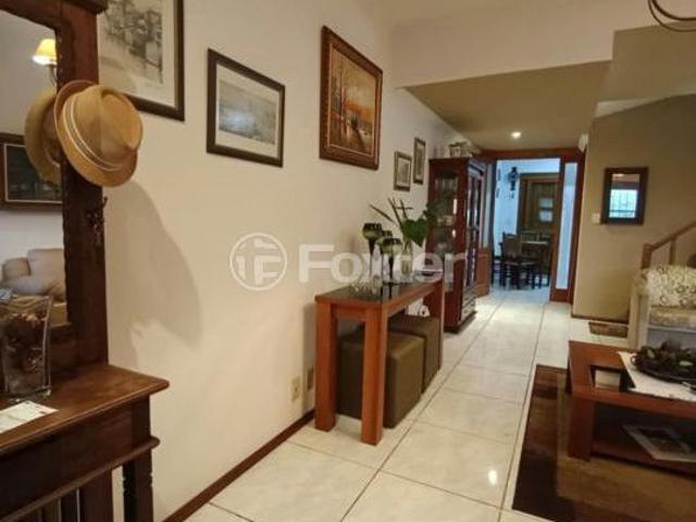 Casa, 2 dormitórios, 107.85 m², em Guarujá