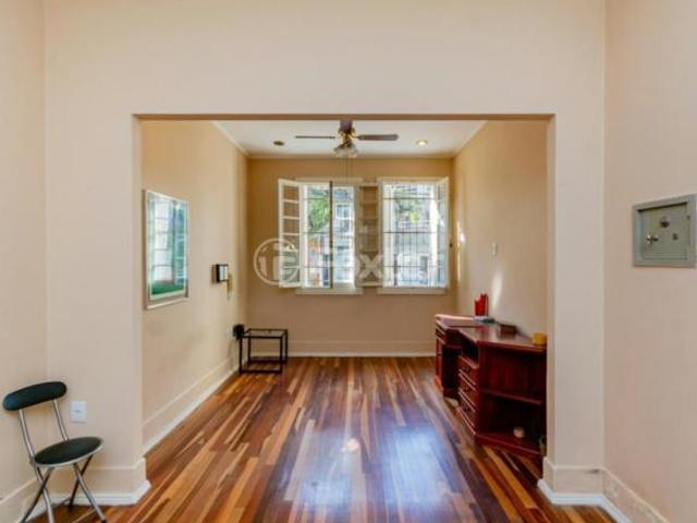 Casa, 2 dormitórios, 100 m², em Rio Branco