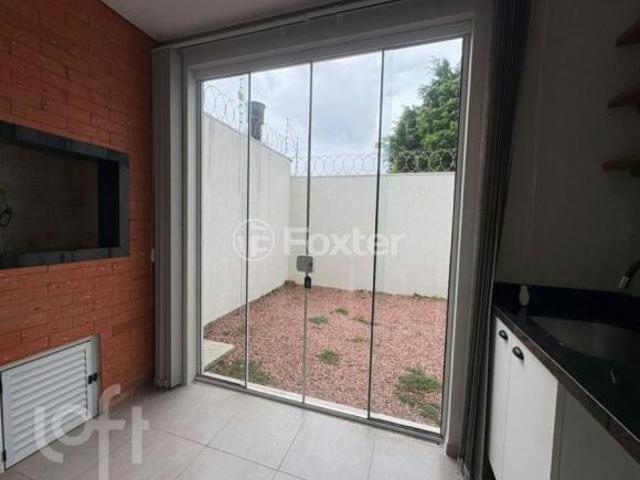 Casa, 2 dormitórios, 101.25 m², em São José