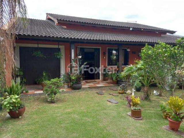 Casa, 2 dormitórios, 114 m², em Zona Nova