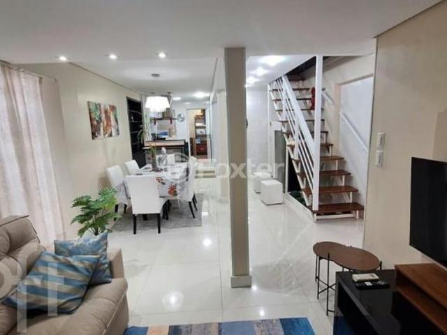Casa, 2 dormitórios, 118 m², em Centro Histórico